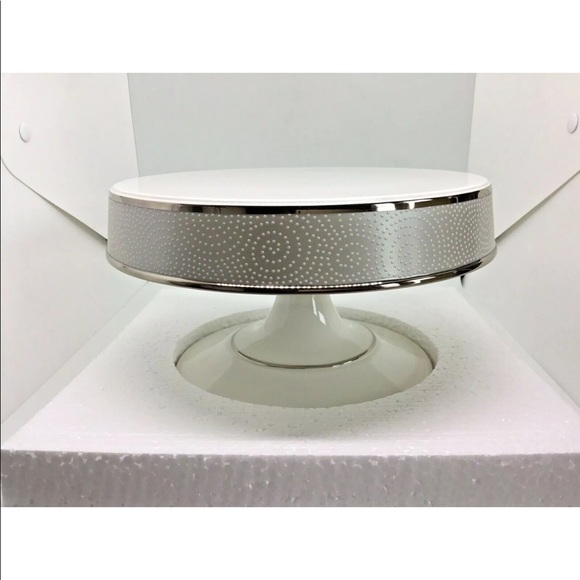 Lenox | Dining | Lenox Pedestal Cakeplate Platinum Pearlescent 95 ...